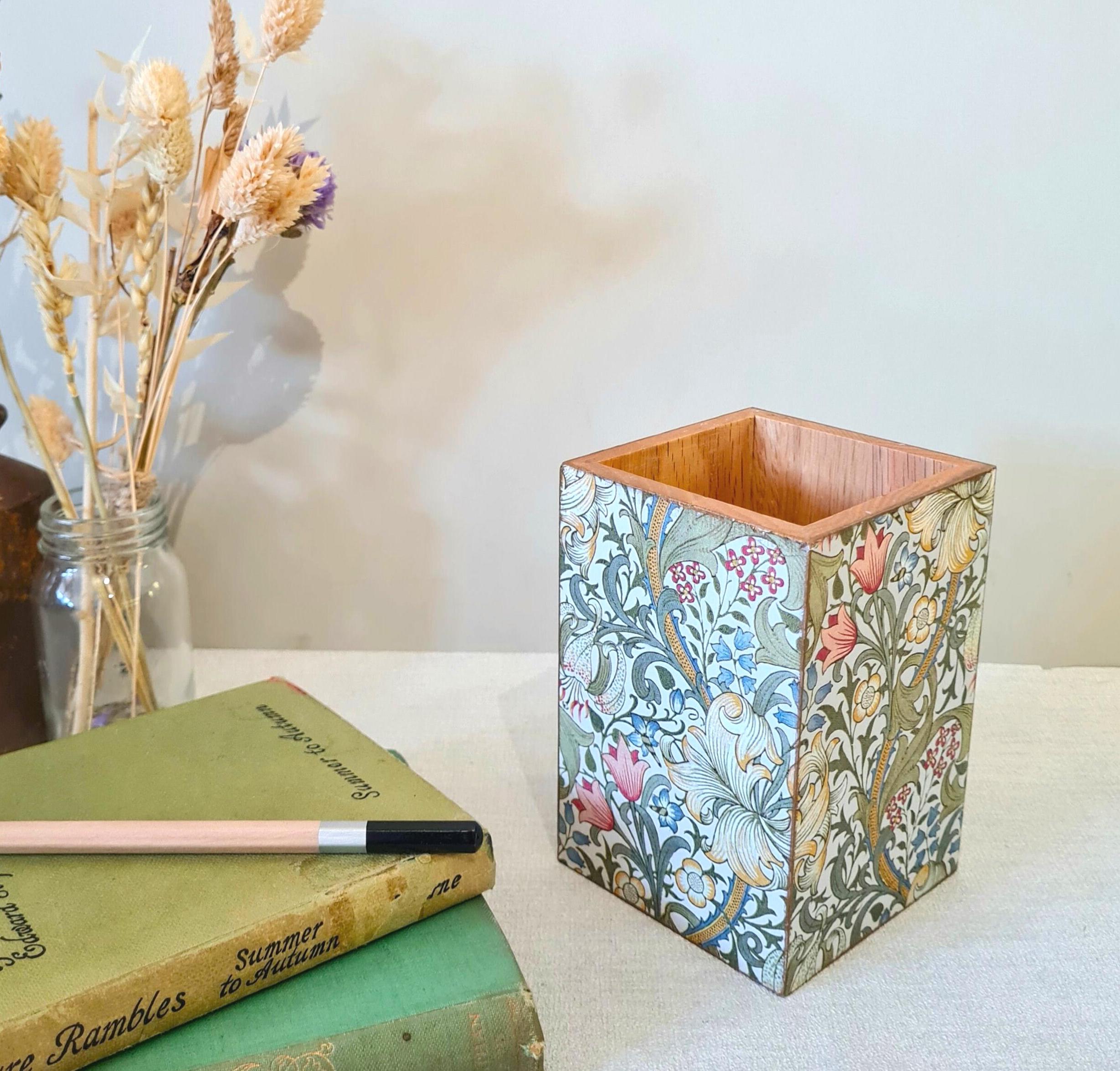 William Morris Floral Oak Utensil Holder, Ocean Seaweed Desk Tidy ...