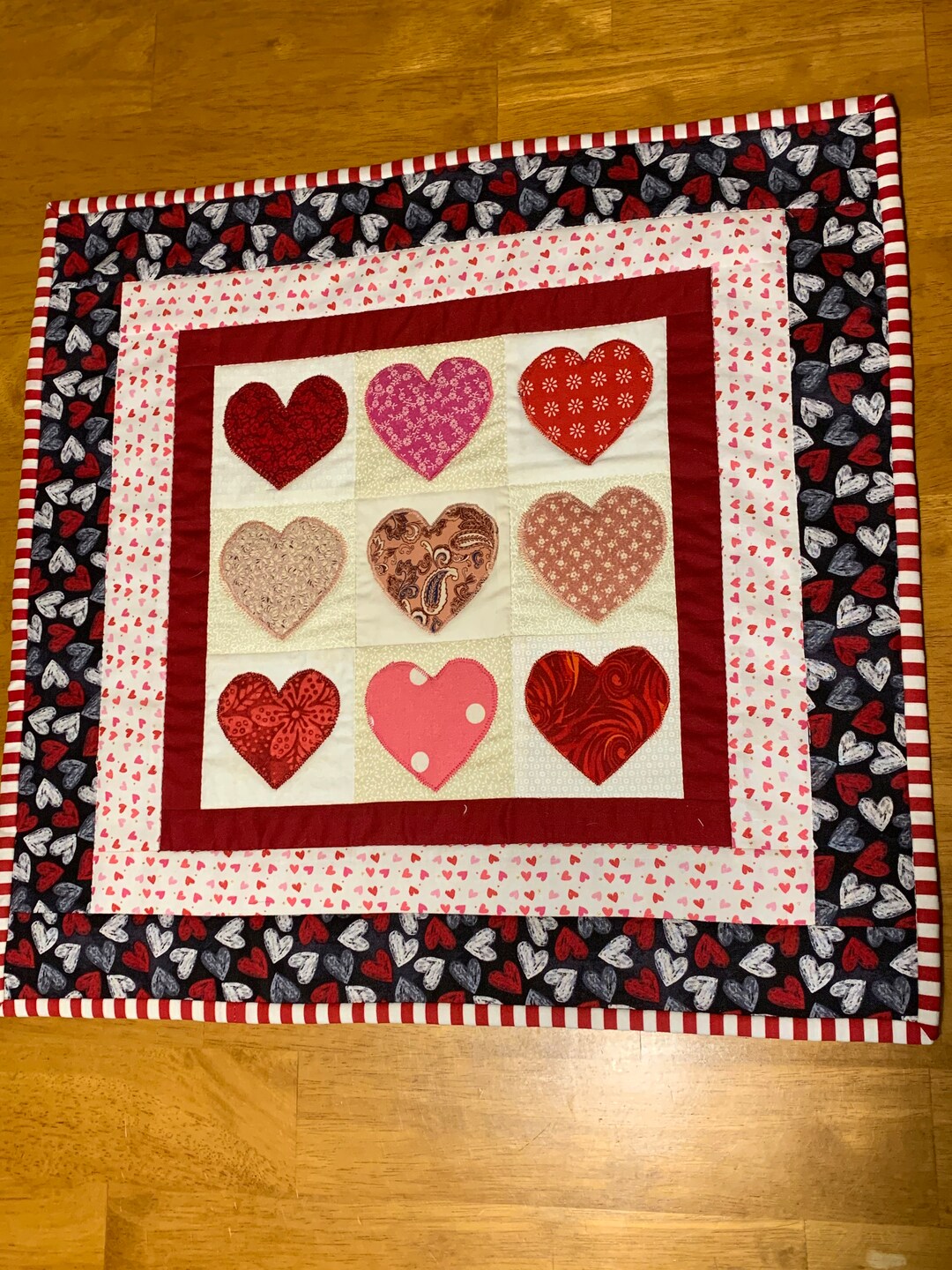 Valentines Day Table Topper - Etsy
