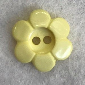 2 Hole Flat Daisy Flower Buttons 11.5mm 15mm 18mm 21mm Baby Knitted ...