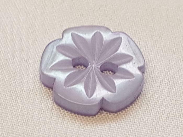 Flower Flat 2 Hole Buttons 13mm & 15mm Various Colours Baby Knitting ...
