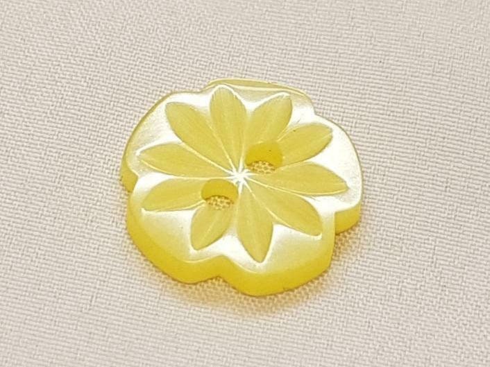 Flower Flat 2 Hole Buttons 13mm & 15mm Various Colours Baby - Etsy UK