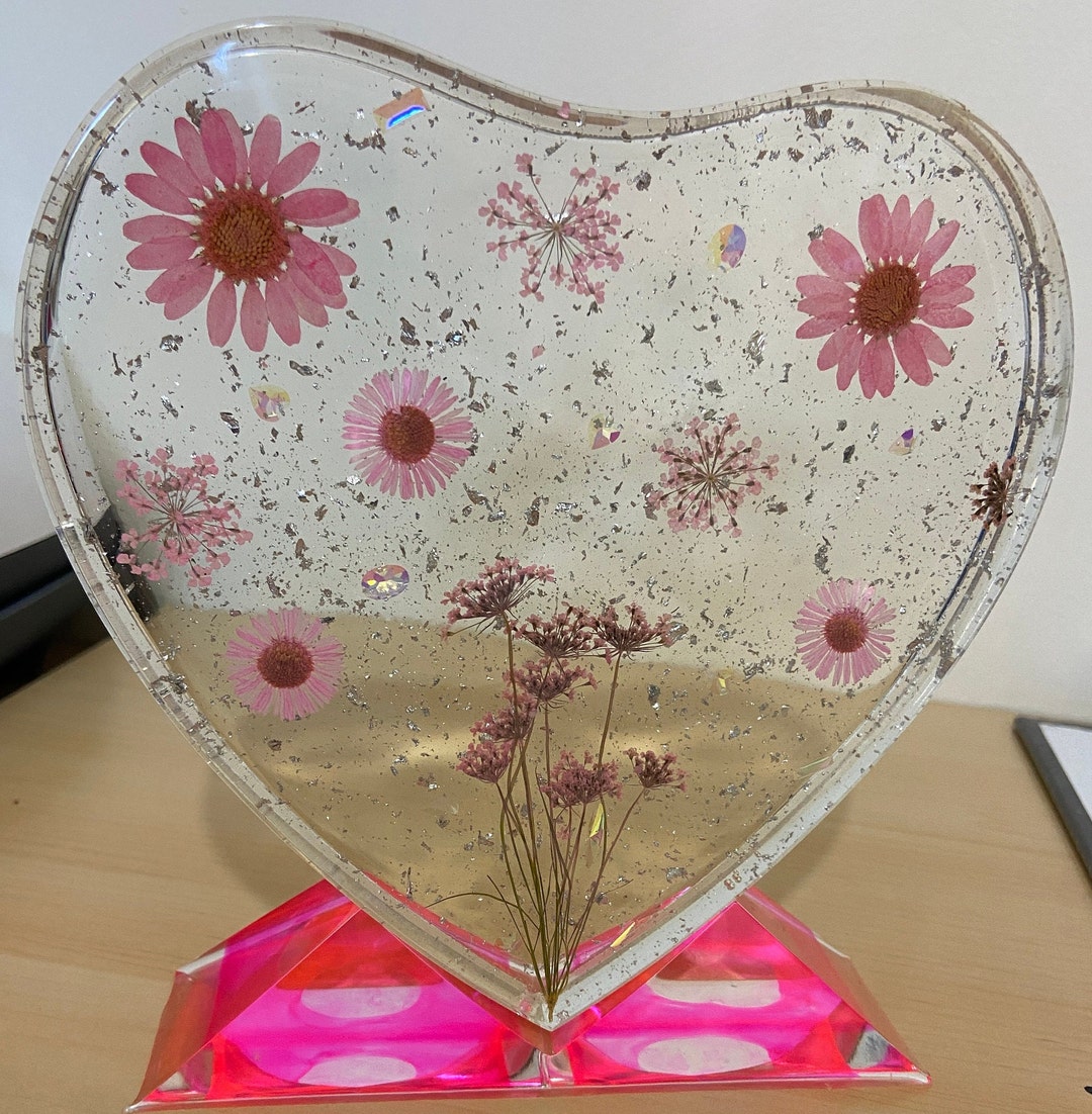 Large Heart With Stand - Etsy