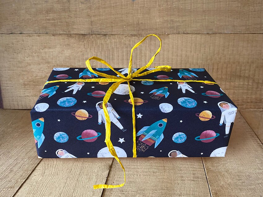 Space, Planets, Astronaut, Space Rocket Gift-wrap, Wrapping Paper ...