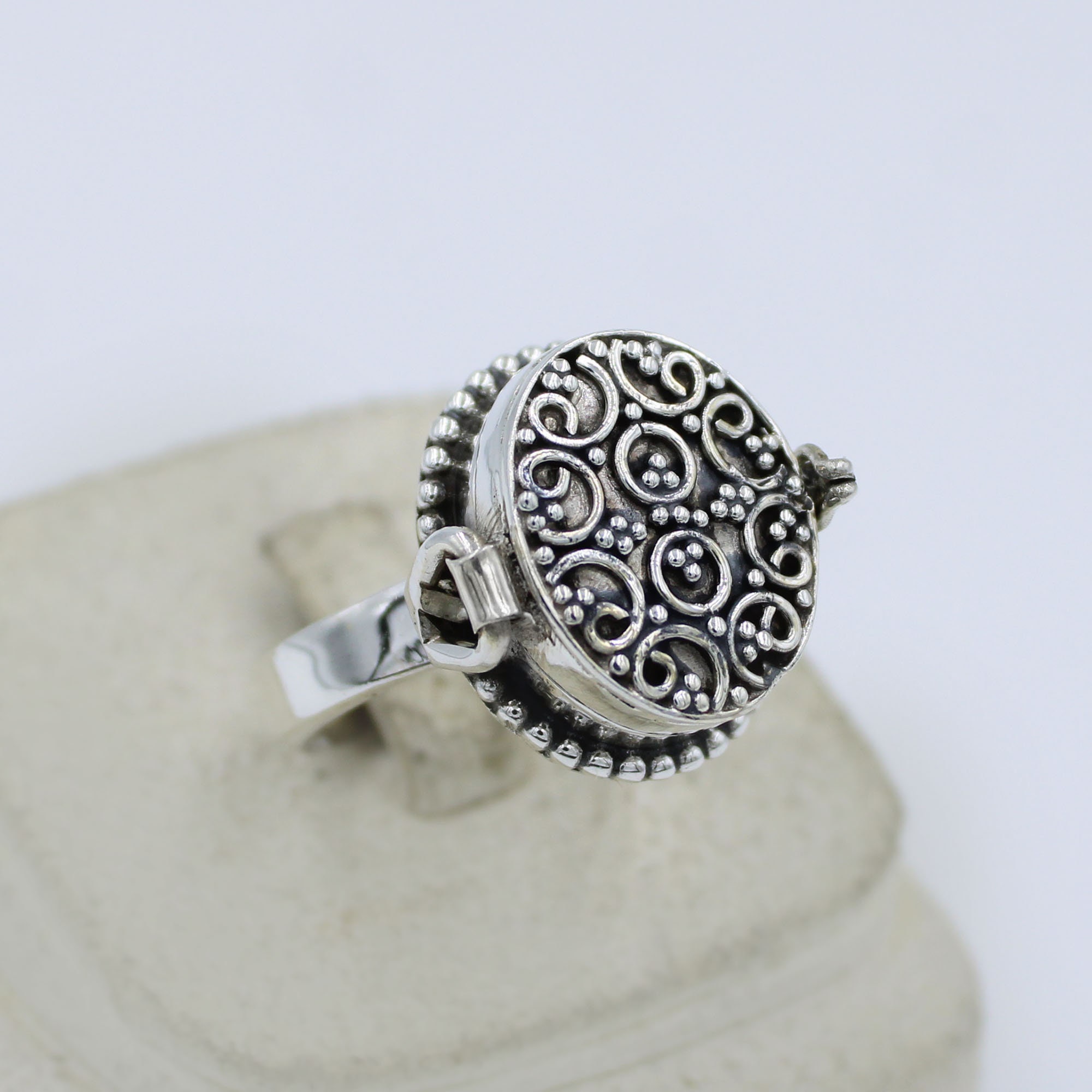 Victorian Poison Ring 925 Sterling Silver Sizes 6/7/8/9/10 - Etsy