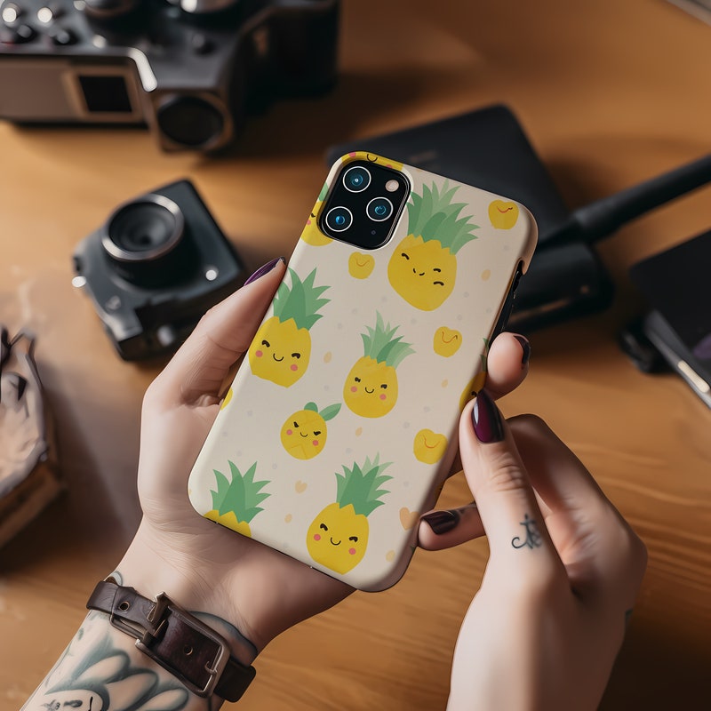Pineapple iPhone - Etsy