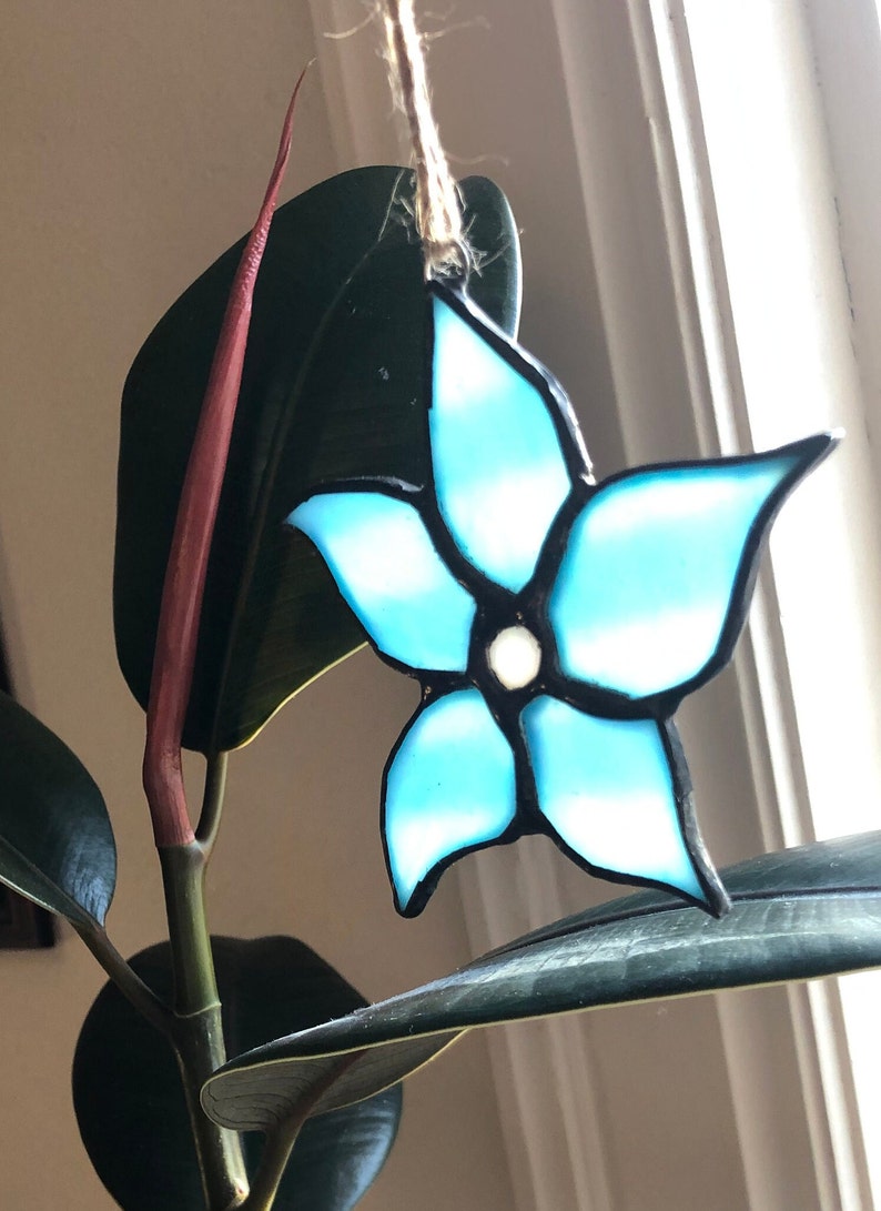 Blue Flower Stained Glass - Etsy