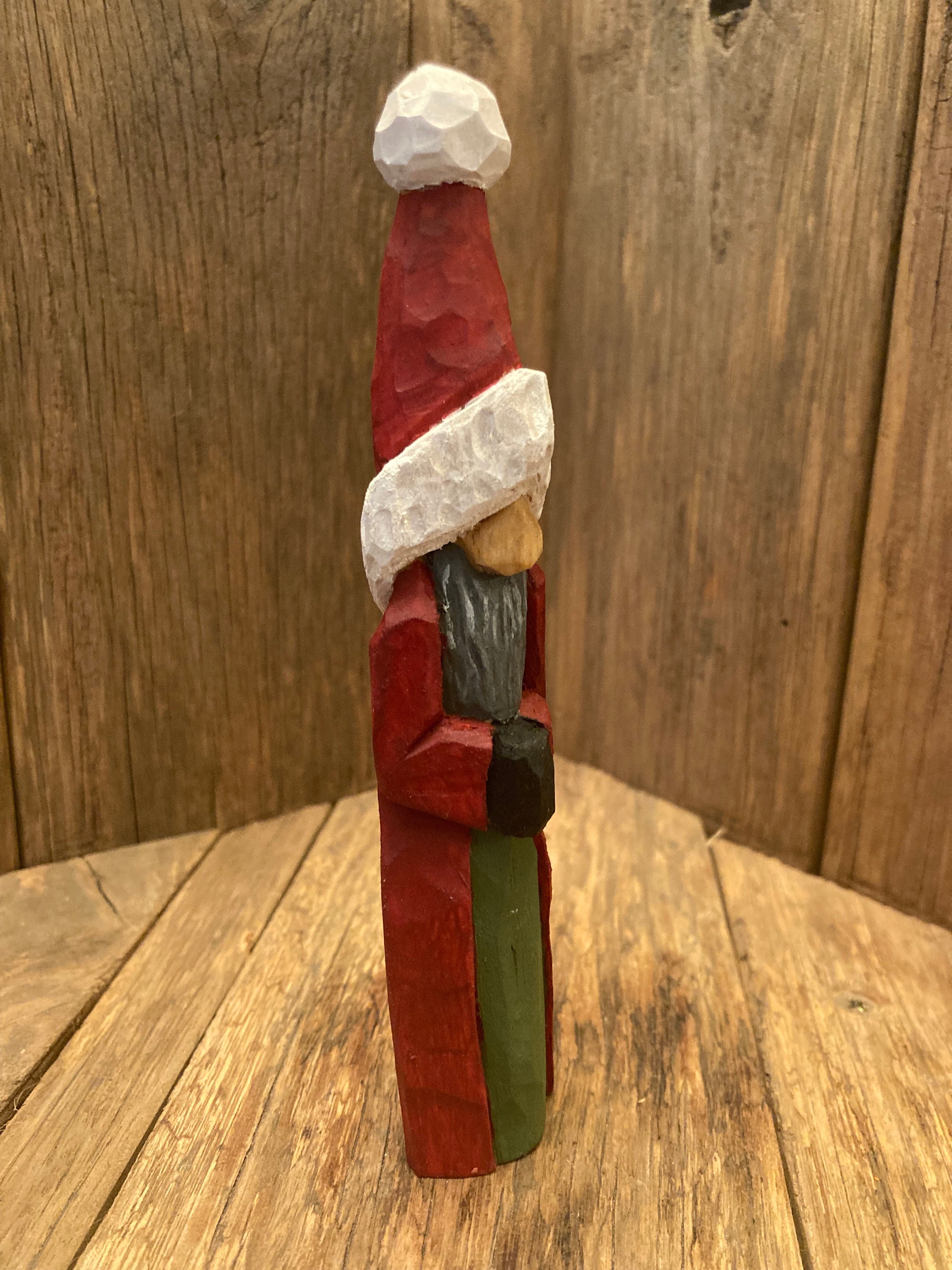 Traditional Santa Carving, Old Fashioned St. Nick, Hand Carved Wooden ...