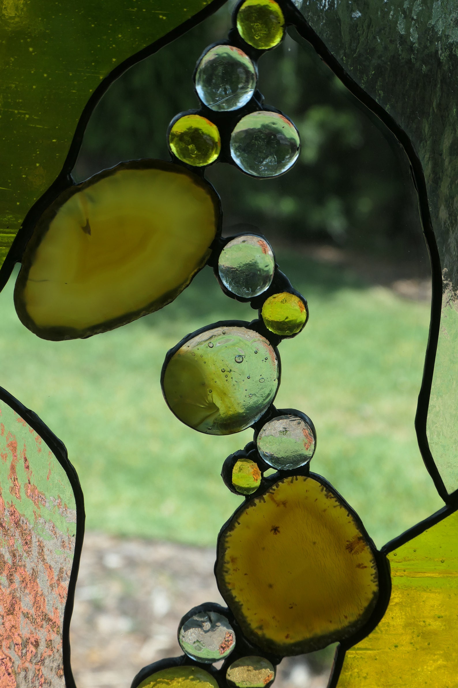 Beautiful Yellow Agates Surrounded by Yellow and Clear Glass Suncatcher ...