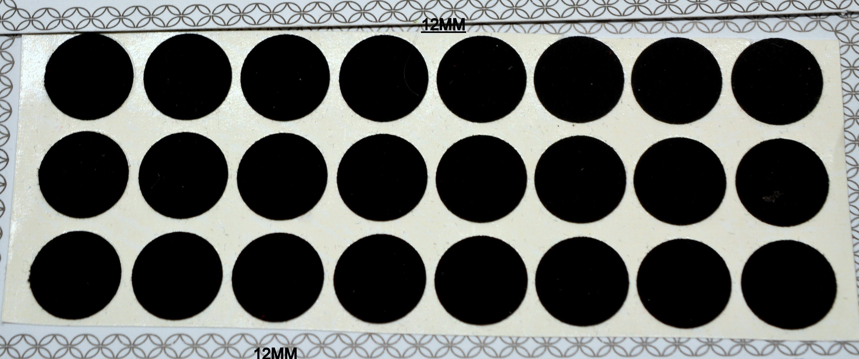 Large Size Black Round Plain Bindi Pack, Casual Black Circle Bindi for ...