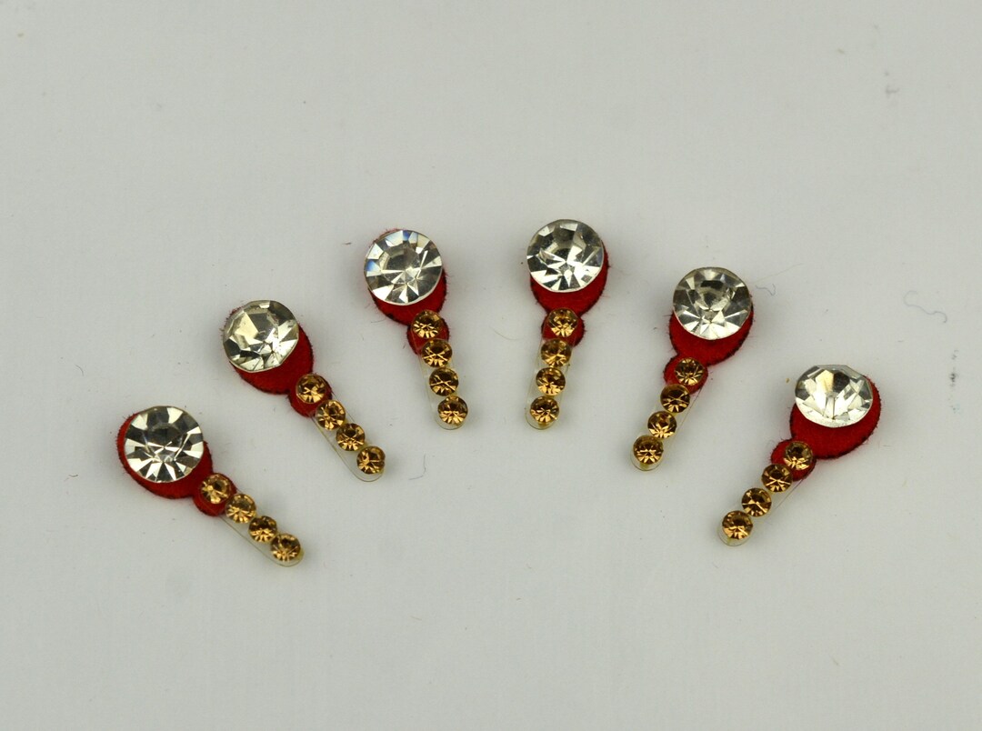 Red Color Circle Diamond Bindis, Wedding Bindis, Shimmering Bindis ...