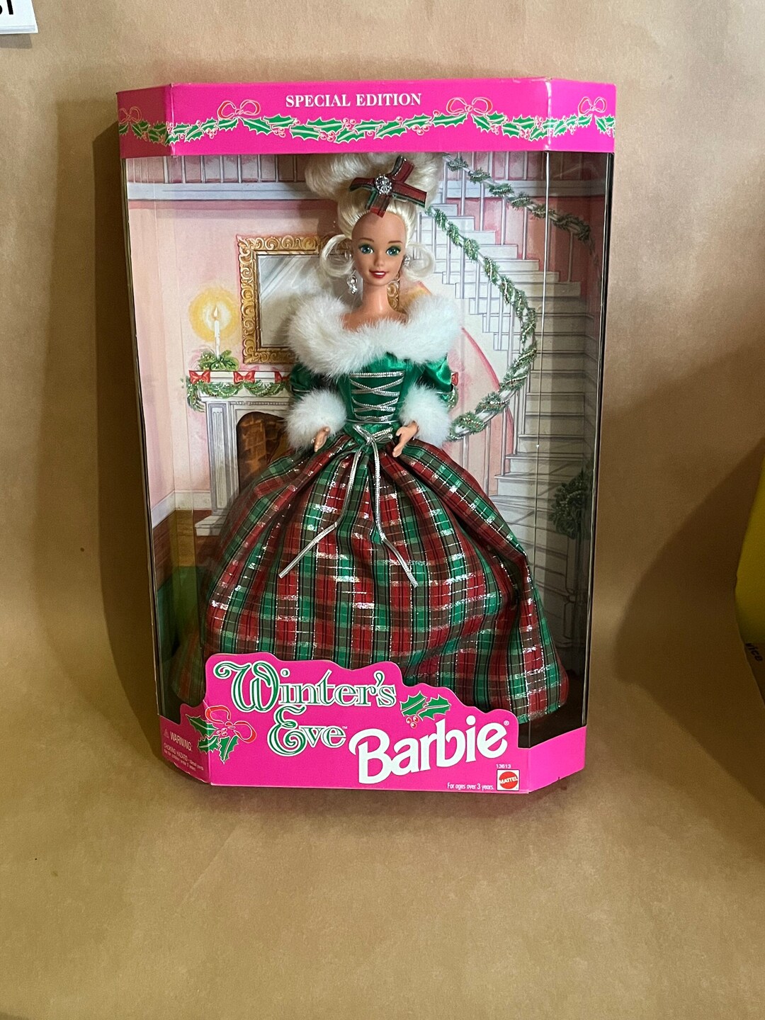 Barbie Véspera de Inverno, Fechada, Barbie de Colecionador, Barbie ...