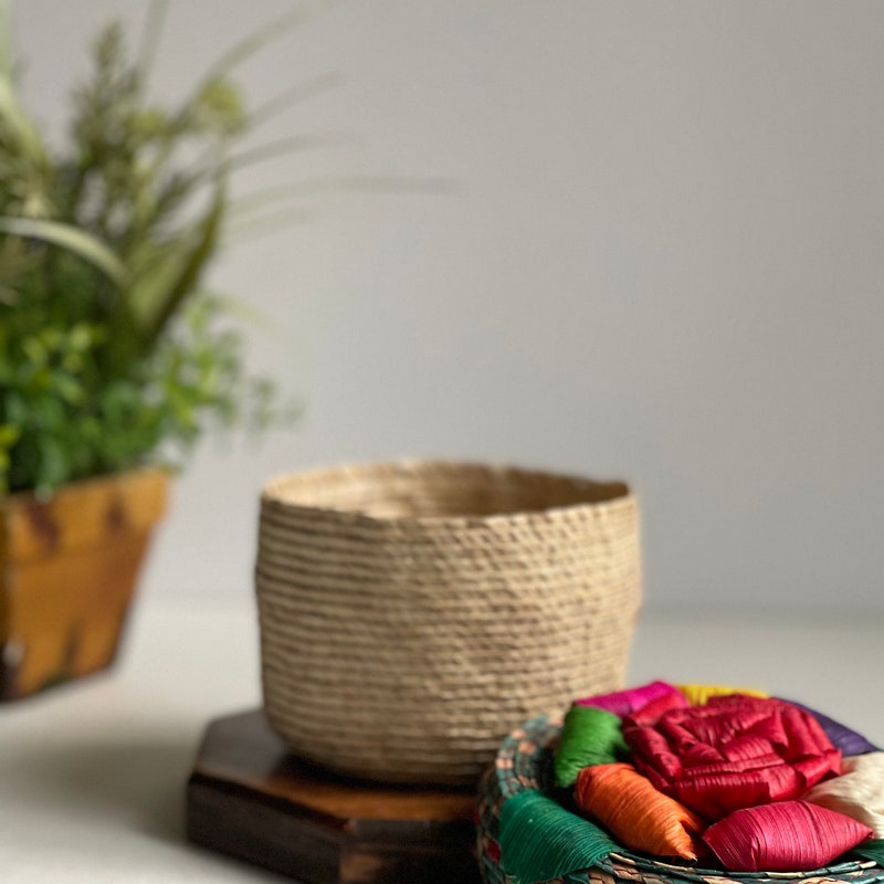 Small Basket With Lid - Etsy