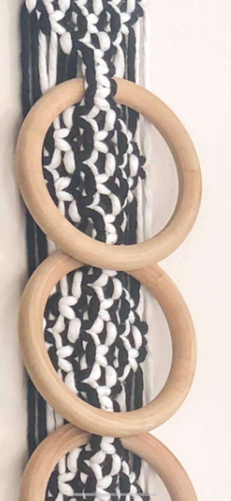 Macrame Scarf Organiser With 5 Rings // Boho Home Decor, Macrame Wall ...