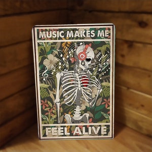 Music Makes Me Feel Alive Skeleton With Headphones Deadhead - Etsy