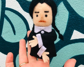 Finger Addams - Etsy