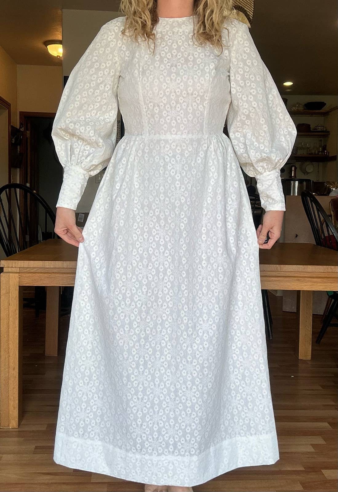 70s Daisy Lace Bishop Sleeve Wedding Dress - Etsy