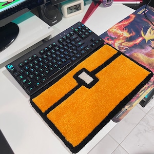 Tufted Minecraft Chest Keyboard Pad, Handmade Rug, Retro Gaming Decor ...