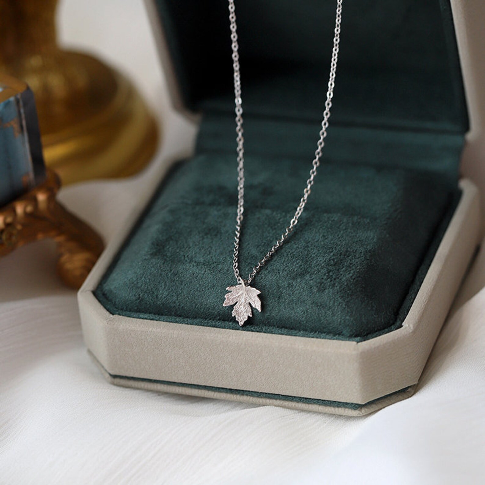 Gold Maple Leaf Necklace Maple Leaf Pendant Canadian Gifts - Etsy