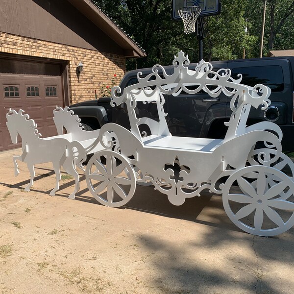 Princess Carriage for Cake - Etsy