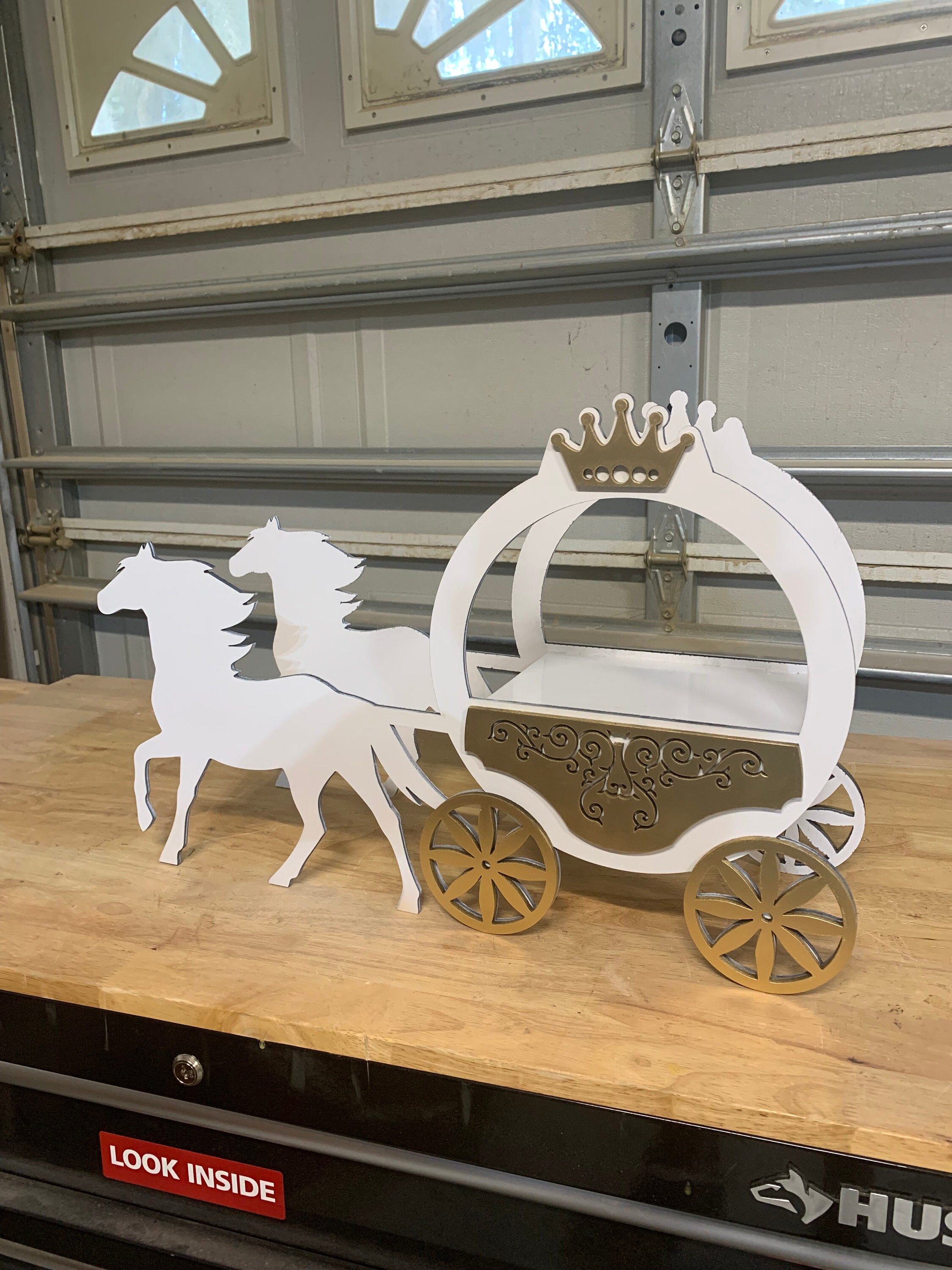 Diy Cinderella Carriage Table Centerpiece