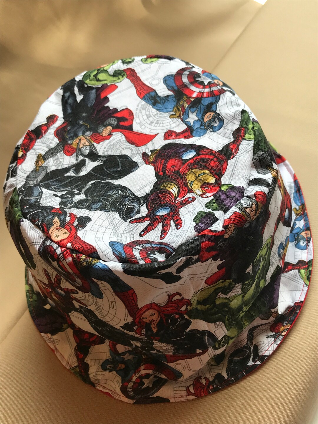 Avengers Reversible Bucket Hat Great for Father’s Day Hulk Black Widow ...