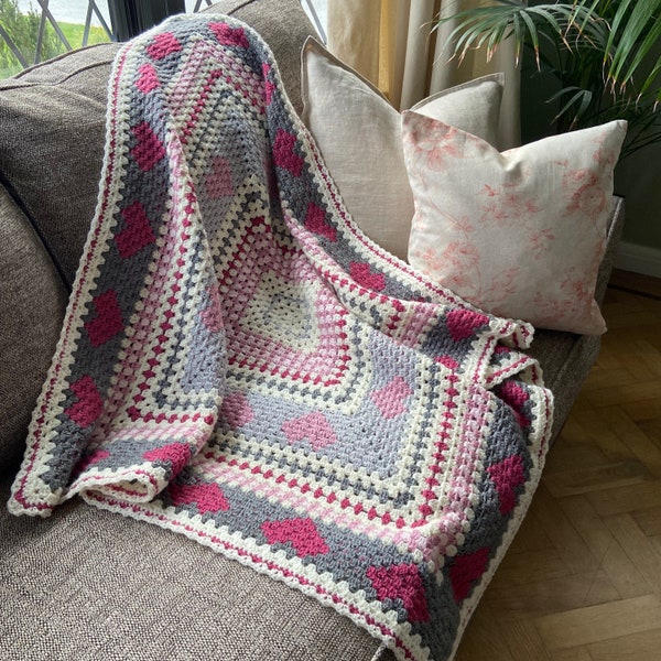 Crochet Granny Square Heart Pattern - Etsy