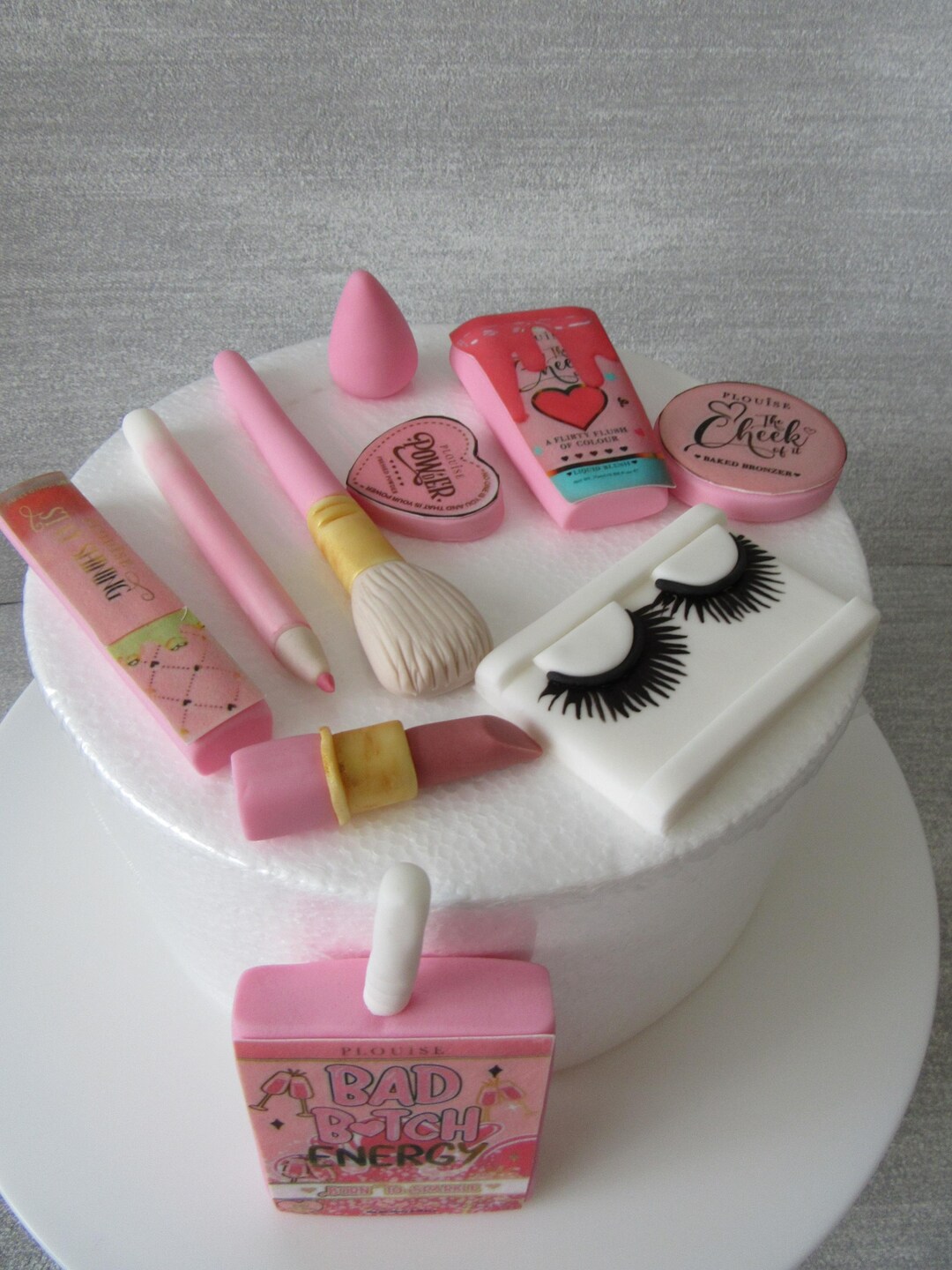 Edible Handmade Fondant Make up Cake Topper, Sugar Paste Makeup Girls ...