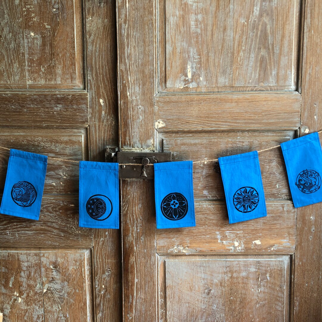 Linocut Medieval Garland - Etsy