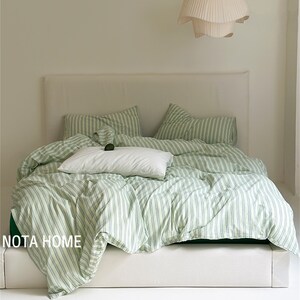 Minimalist 100% Cotton Green Striped Duvet Covers Set With 2 Pillowcase ...