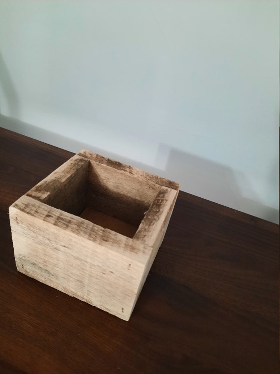 Home & Living Rustic Reclaimed Wood Box 4.5x4.5 Home Décor etna.com.pe