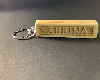 Custom Wood Name Keychain/ Wood Heart Keychain/ Heart Name - Etsy