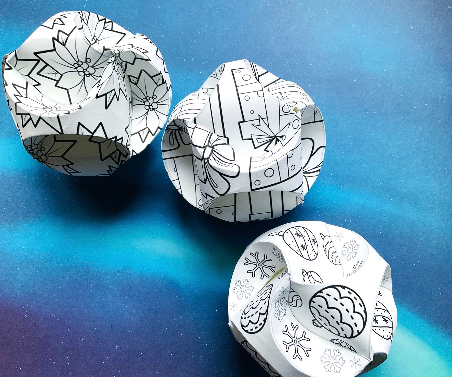 Printable Paper Ornaments. Papercraft Christmas Ornament. Paper Globes ...