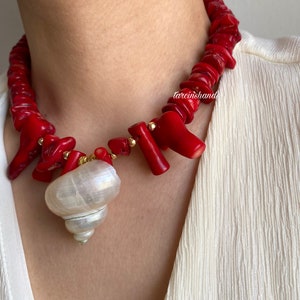 Red Coral Necklace With Sea Shell Pendant , Shell Necklace , Chunky ...
