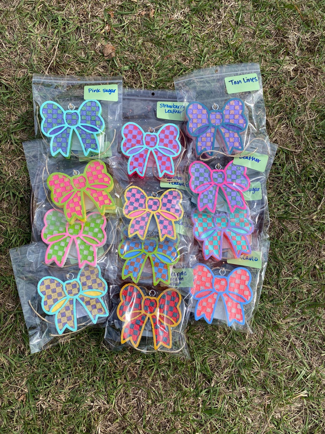 Checkered Bow Freshie | Cute Freshies | Car Freshies - Etsy