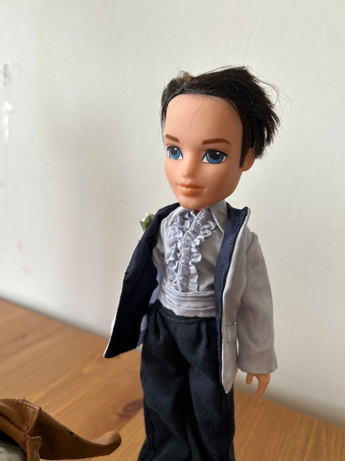 BRATZ Boyz Koby Formal Funk Prom 2003 Kobe Both Sets of Original Outfit ...