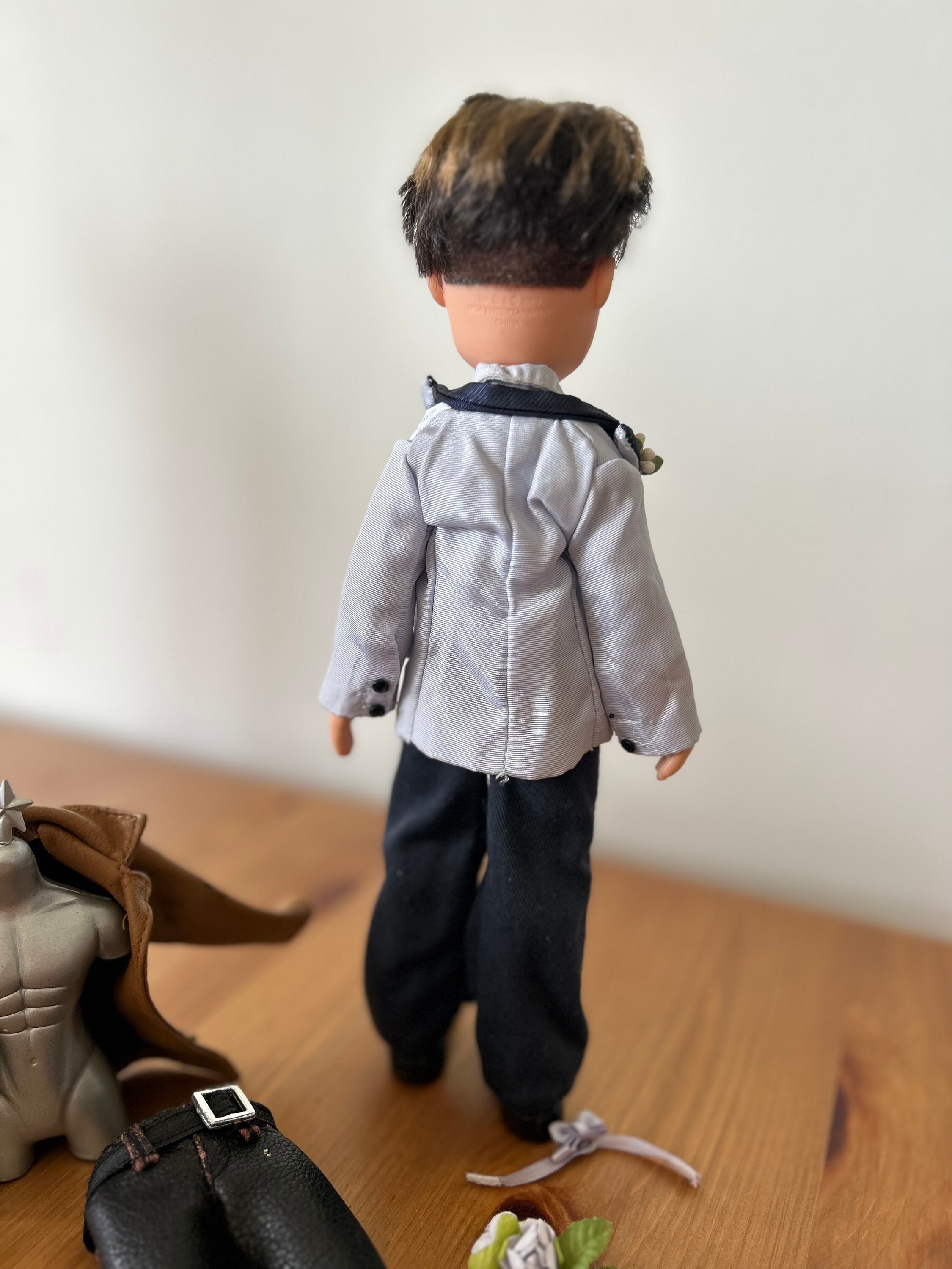 BRATZ Boyz Koby Formal Funk Prom 2003 Kobe Both Sets of Original Outfit ...