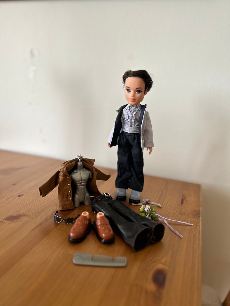 BRATZ Boyz Koby Formal Funk Prom 2003 Kobe Both Sets of Original Outfit ...