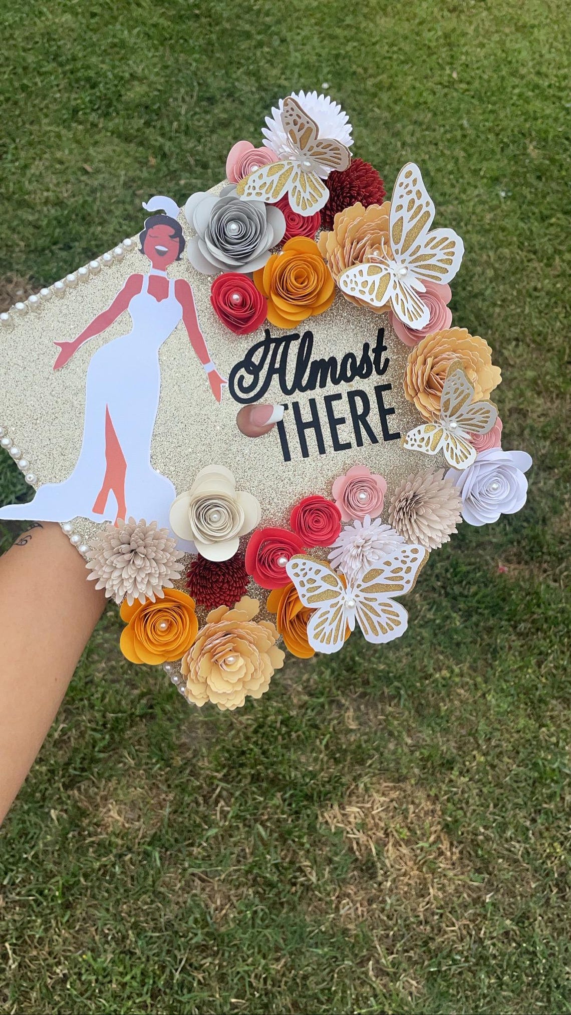 Pink Virgin Mary Graduation Cap, Paper Flowers, Rose Gold Grad Cap ...