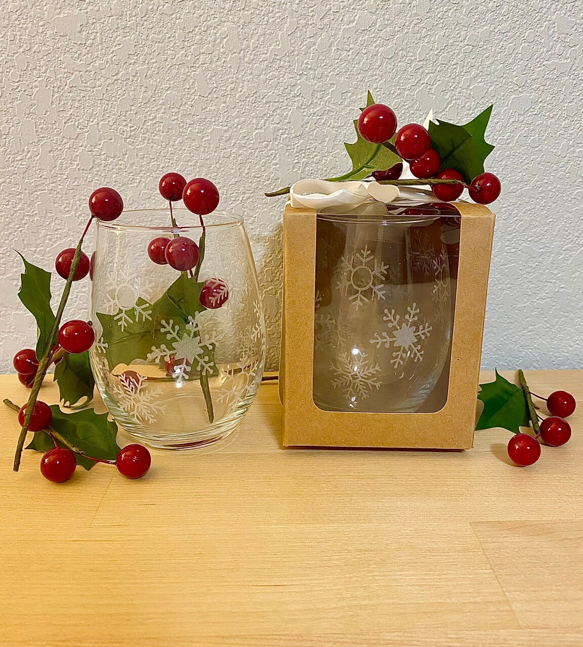 Snowflake Wine Glass, Holiday Glass, Snowflake Cup, Stemless Wine Glass ...