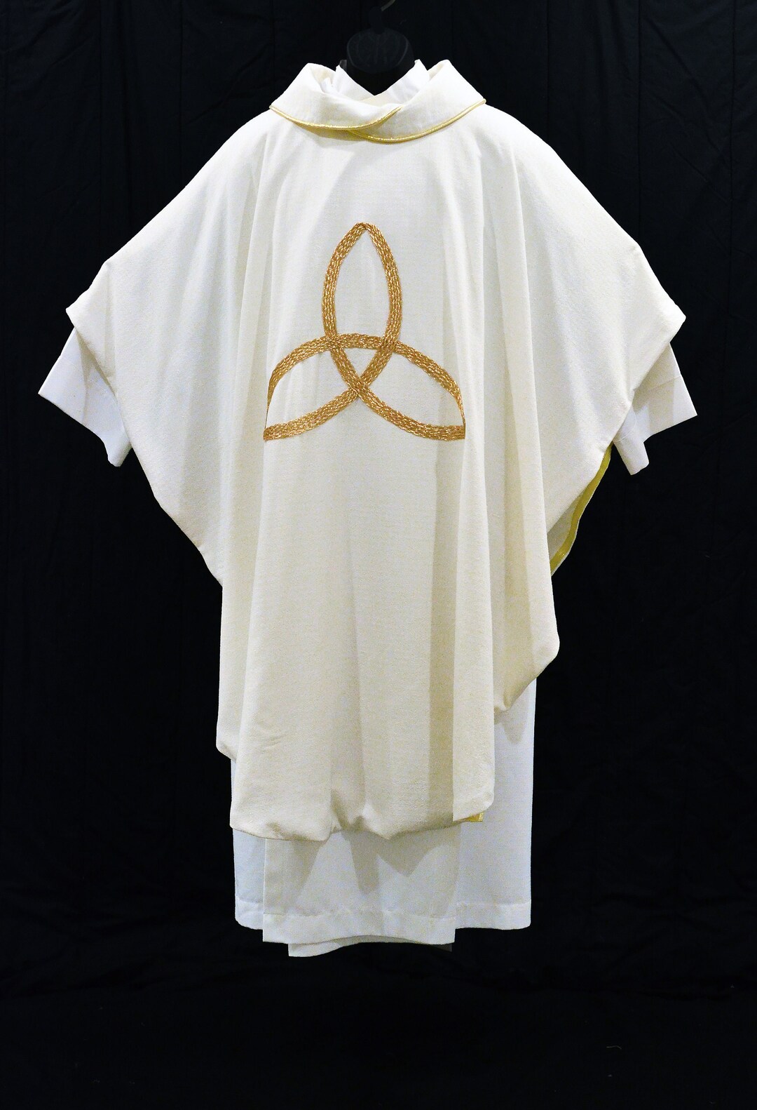 Sean Custom Made Chasuble - Etsy