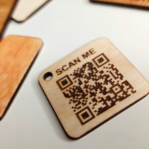 QR Code Pendant, Personalized Wooden Keychain, Keyring, Engrave Your ...