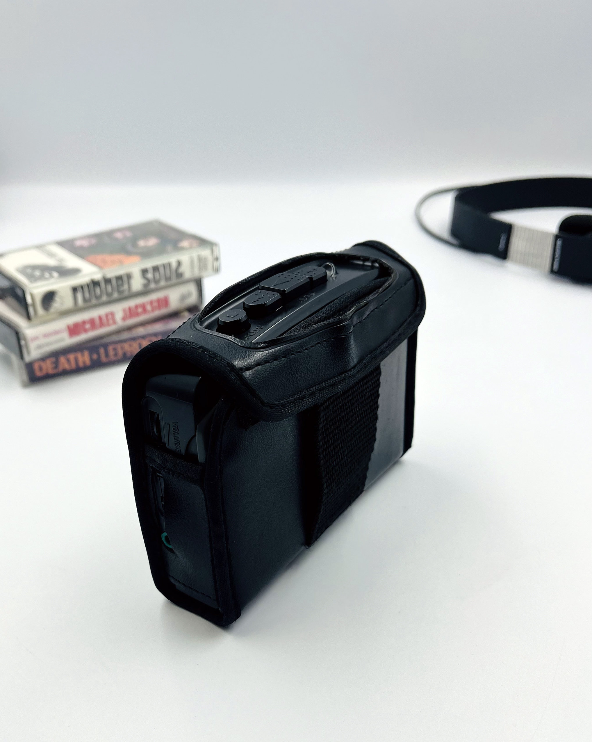 Super Cool Sony Walkman FM Radio With Original Case From the 90s Works ...