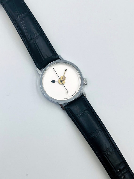 Akteo Watch Guitar Traditional iconic 90s style watch… - Gem