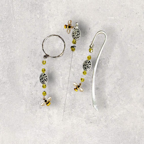 Bumble Bee Tail Tucker Matching Scissor Fob & Bookmark Also - Etsy