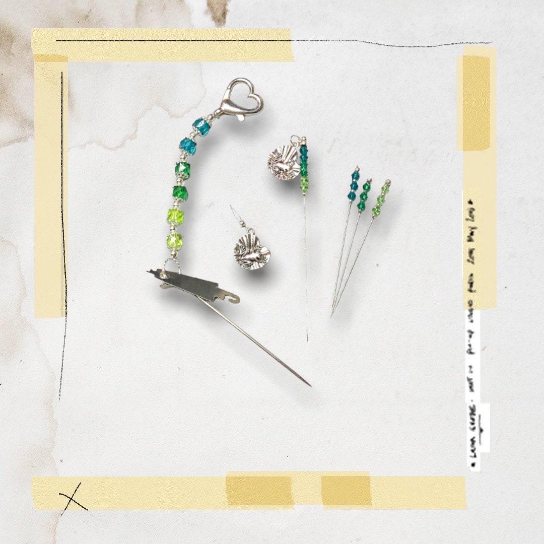 Green Frog Tail Tucker, Counting Pins, Needle Threader/minder or ...