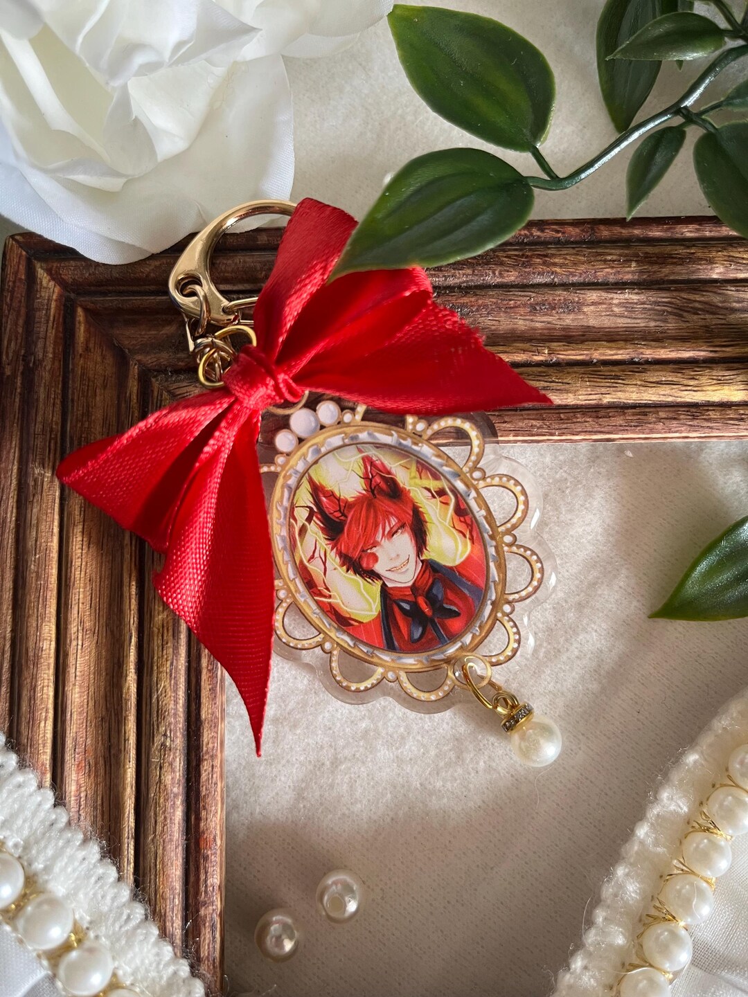 Vintage Style Anime Alastor Keychain - Etsy