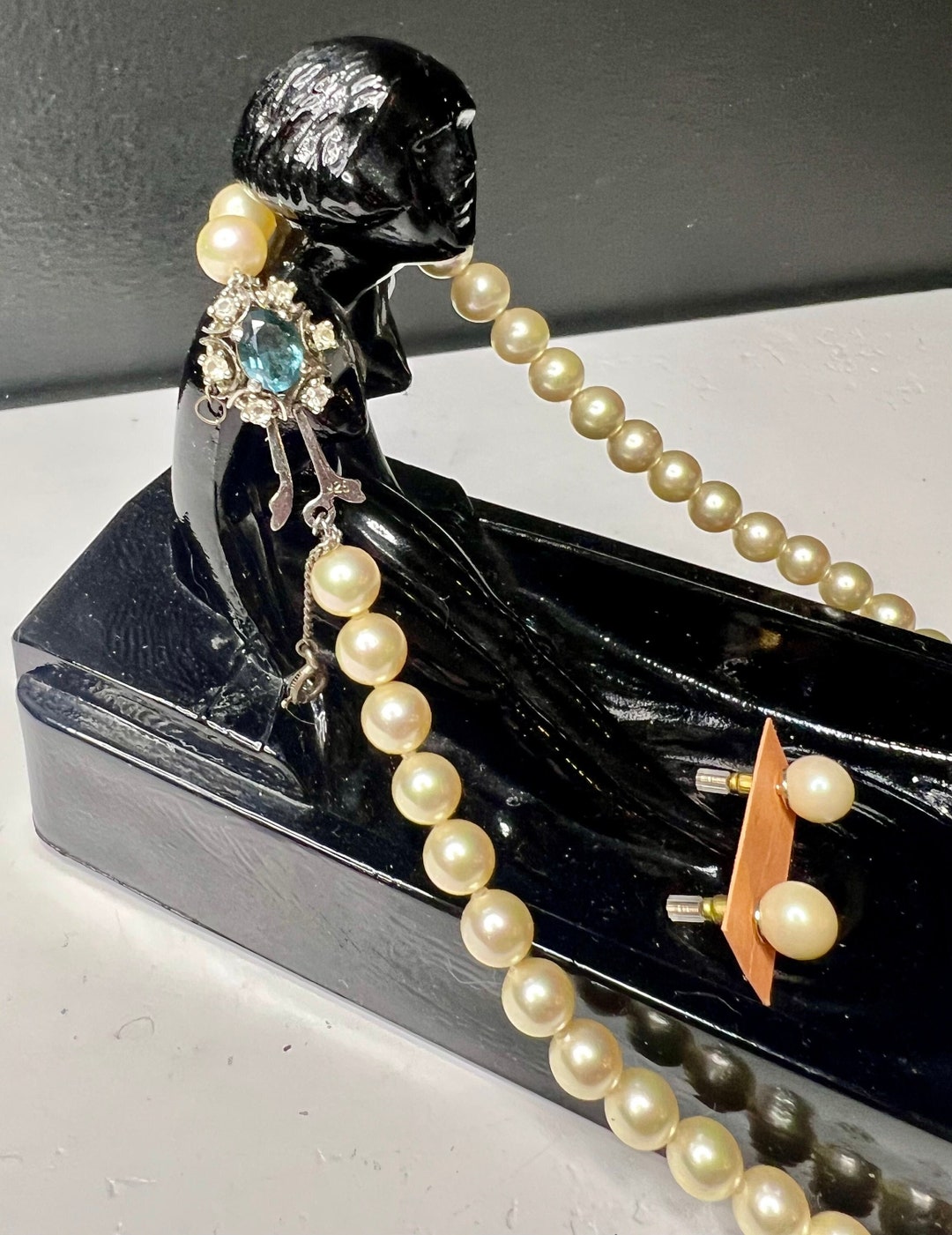 ART DECO Gift Set With 1940s Fine Costume Jewelry and Glass - Etsy