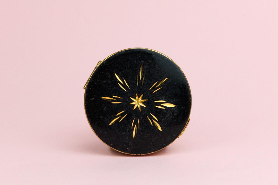Vintage Mid Century Black Round Compact, 1950s Fashion, Geometric Star ...