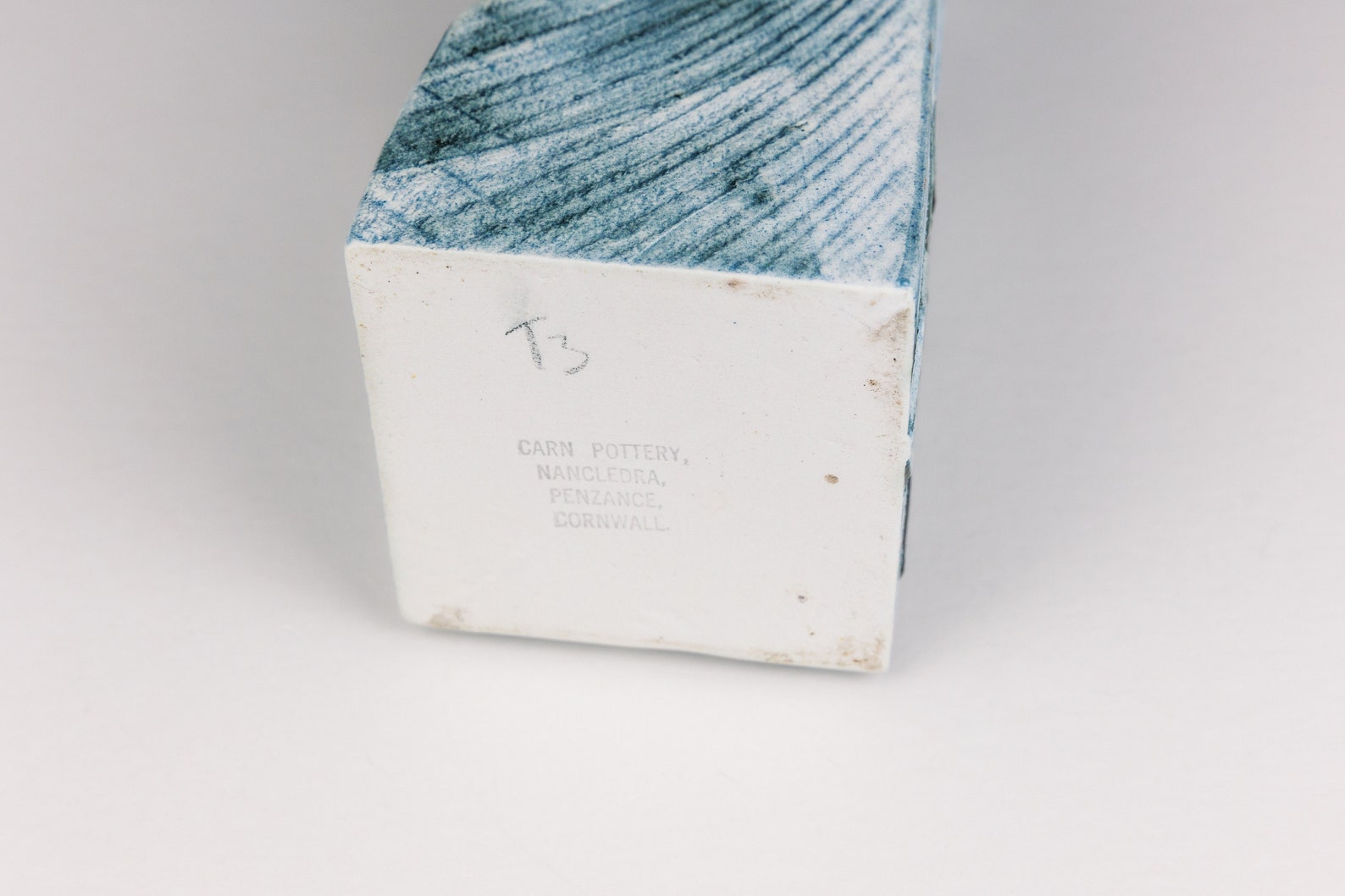 Tall Vintage JOHN BEUSMANS Vase T3 Sculptural Carn Pottery - Etsy UK