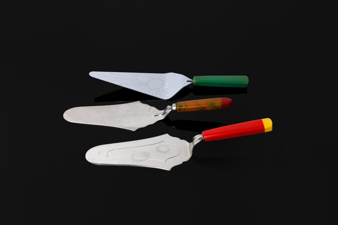Vintage Cake Slice Servers, Metal and Bakelite, Early 20th Century ...